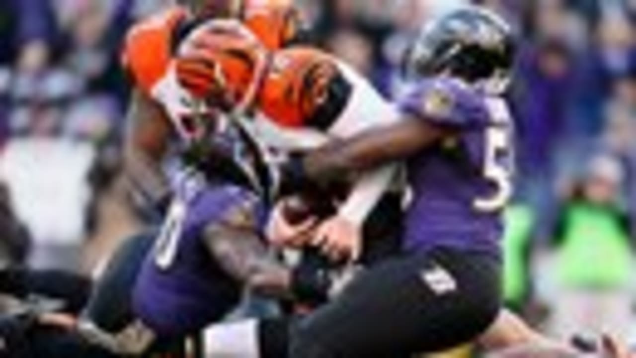 Elvis Dumervil Catching Terrell Suggs In Sack Race