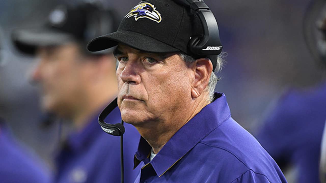 Dean Pees Wants Faster Start From First-Team Defense