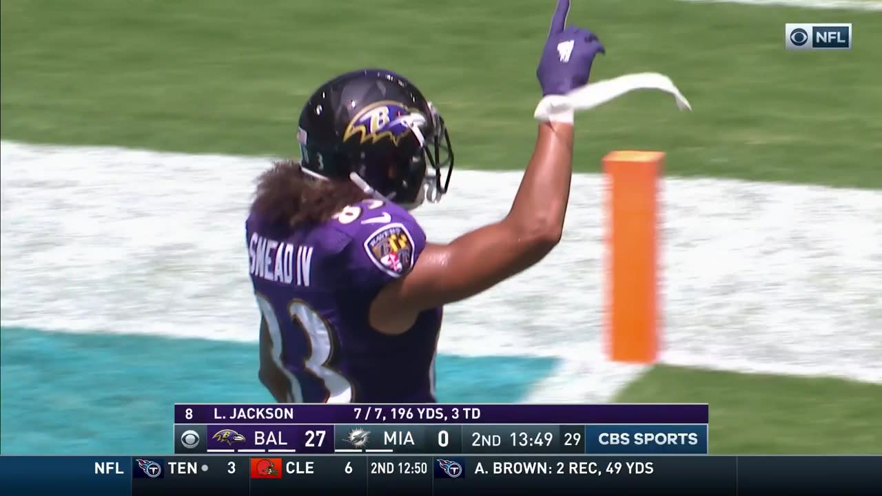Highlight: Lamar Jackson Throws Long Touchdown to Willie Snead IV