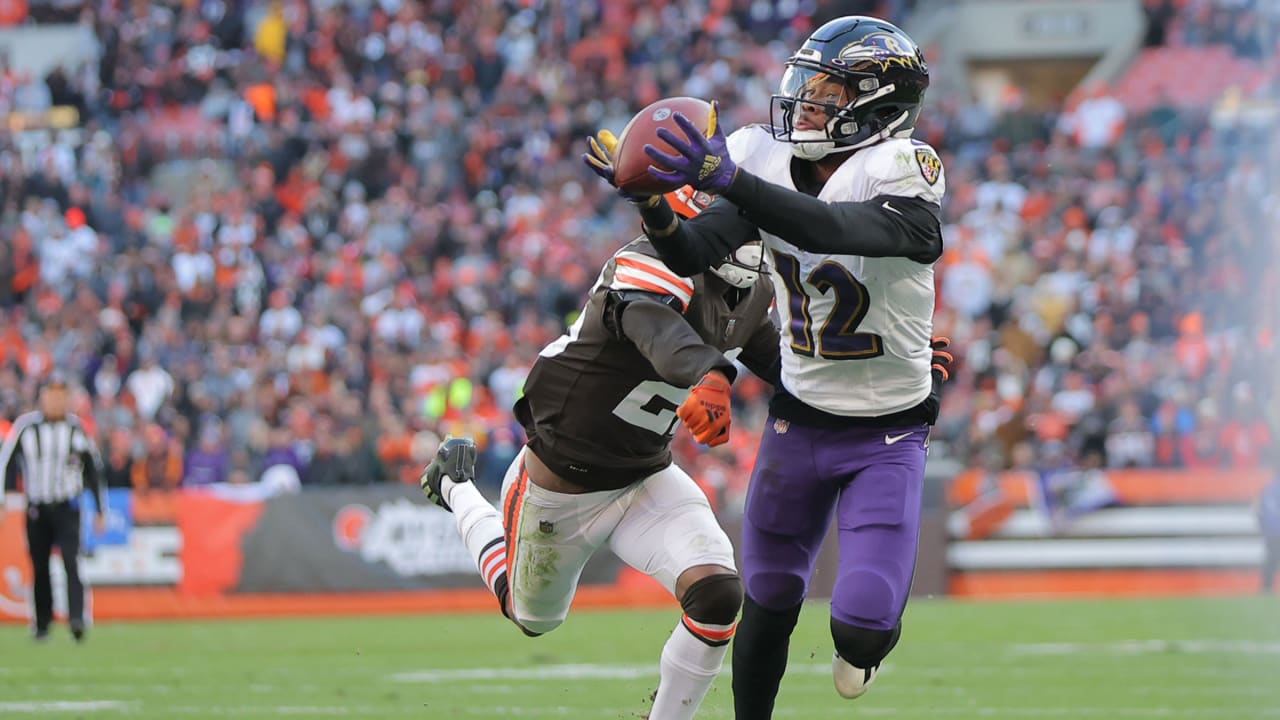 Baltimore Ravens at Cleveland Browns, Week 14, December 12, 2021 ...