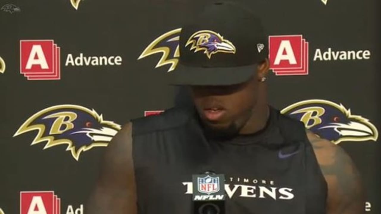 Presser: Suggs' Wife Told Him to Get Three Sacks
