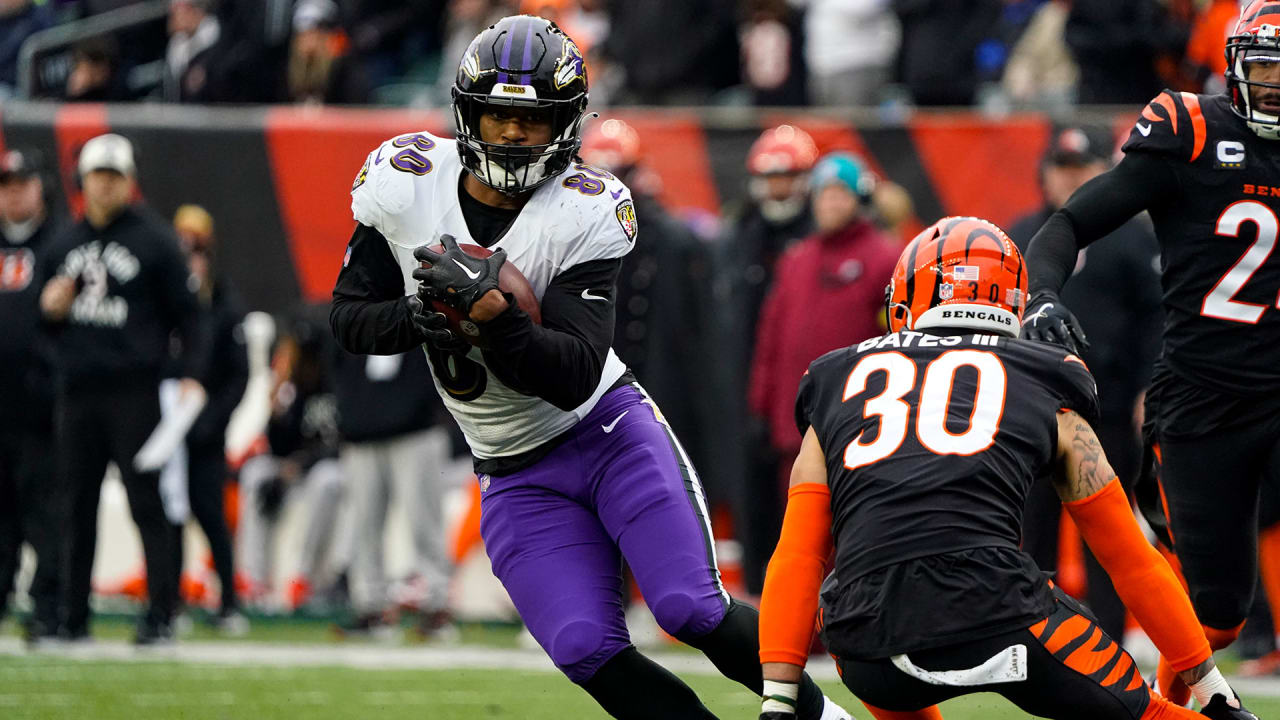 Every Isaiah Likely Catch From 103-Yard Game | Ravens-Bengals Highlights