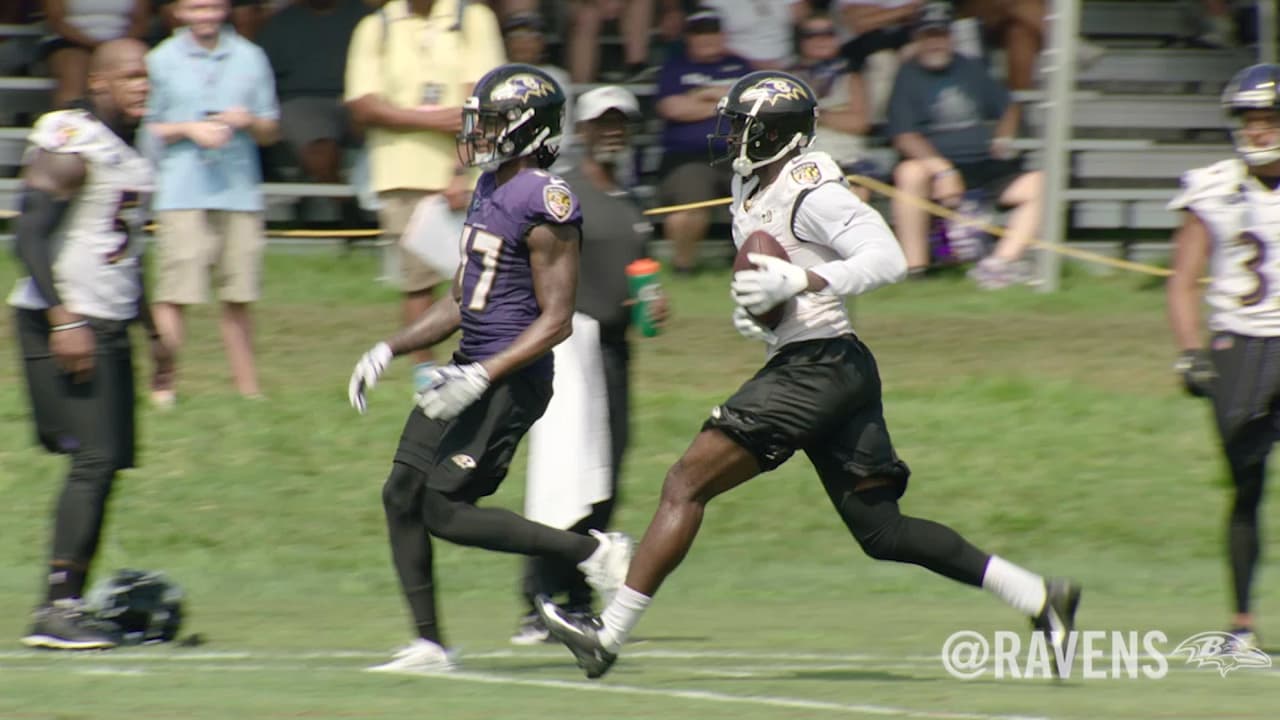 Play of the Day: One of the Best Interceptions You'll See