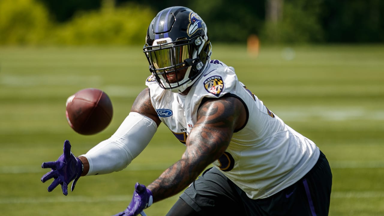 Camp Roster Breakdown: Outside Linebackers