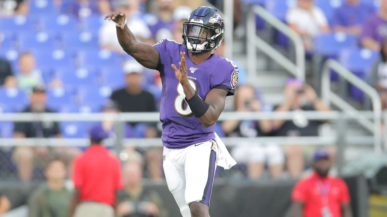 Highlight: Lamar Jackson Throws First TD of Preseason to Willie Snead IV