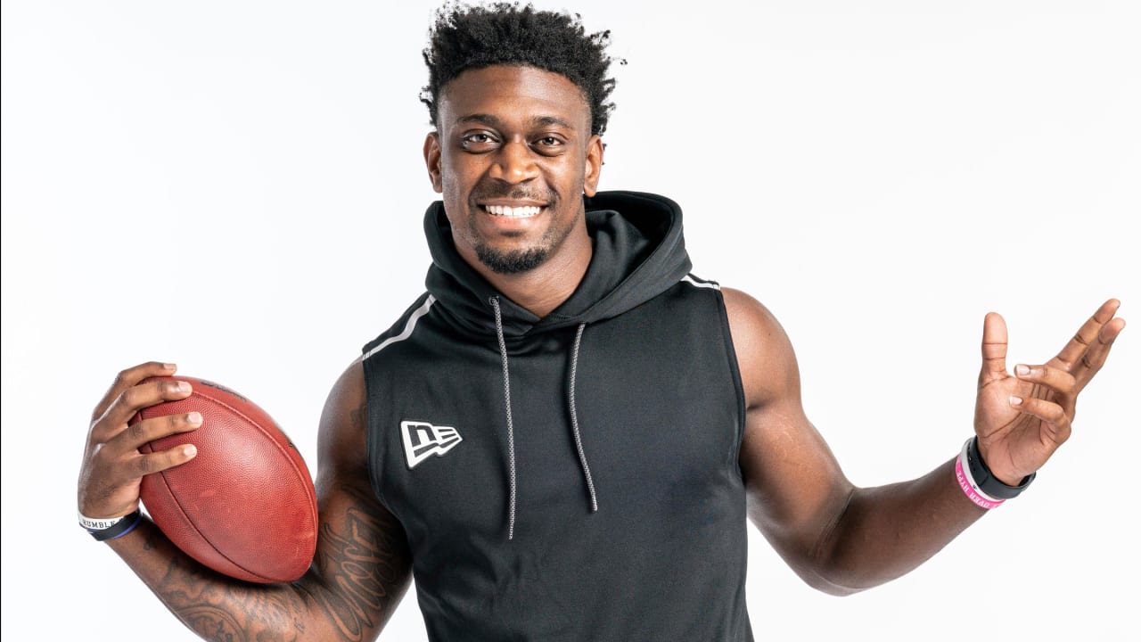 Best Photos of New Raven Patrick Queen