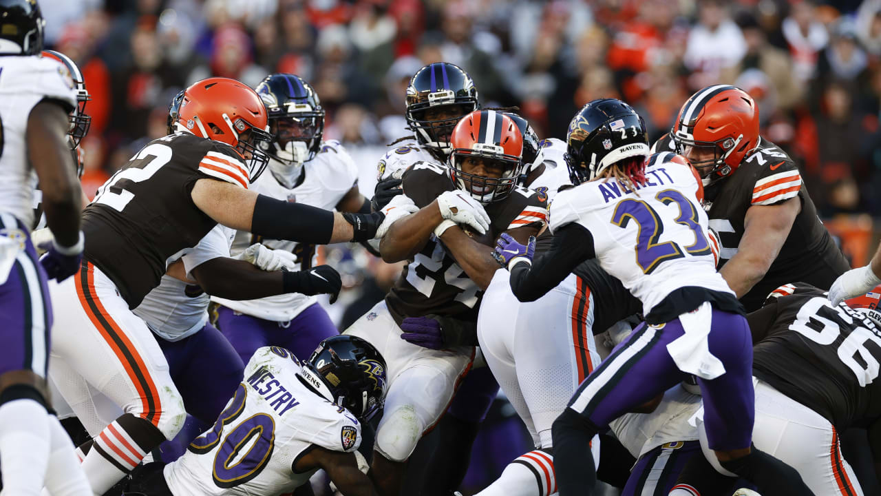 Ravens’ Stacked Defensive Line Leading the Way With Top-Ranked Browns ...