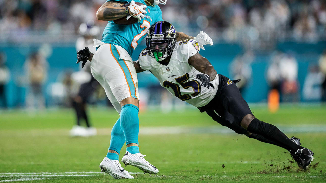 Tavon Young Suffers Foot Injury