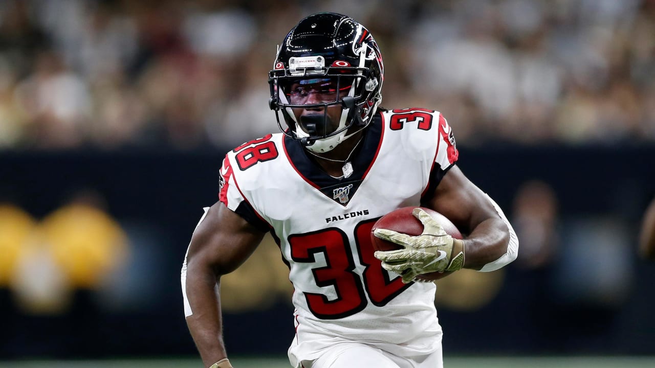 Ravens Sign Returner Kenjon Barner