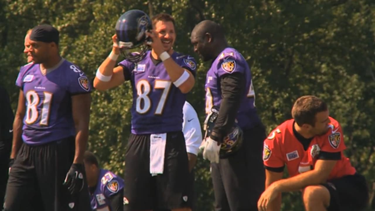 Dallas Clark Makes One-Handed Nab In 1st Practice