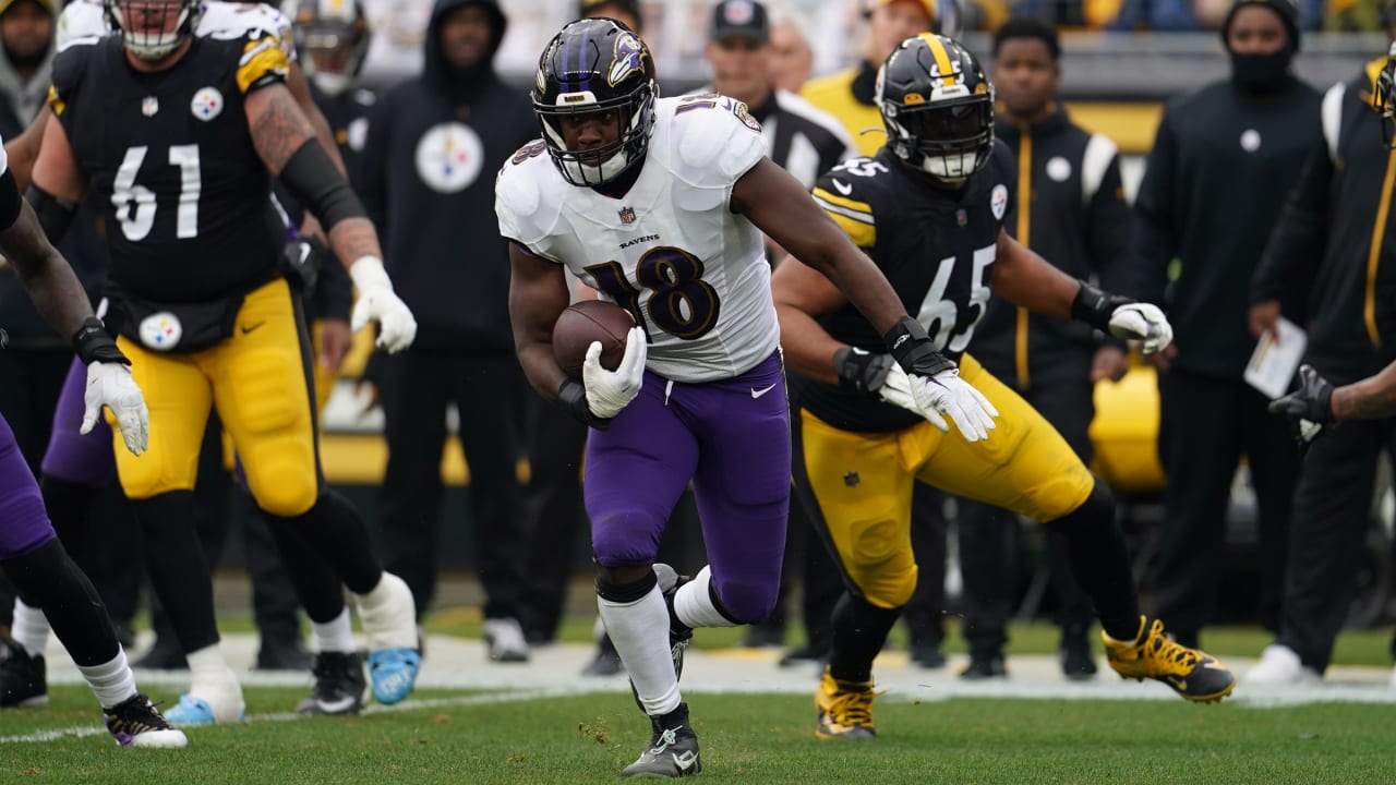 Roquan Smith Gets Red-Zone Interception | Ravens-Steelers Highlights