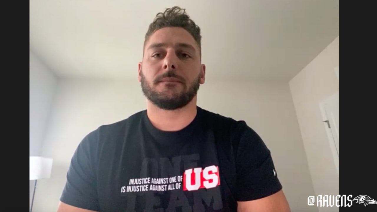 Patrick Ricard Has Greg Roman's Back