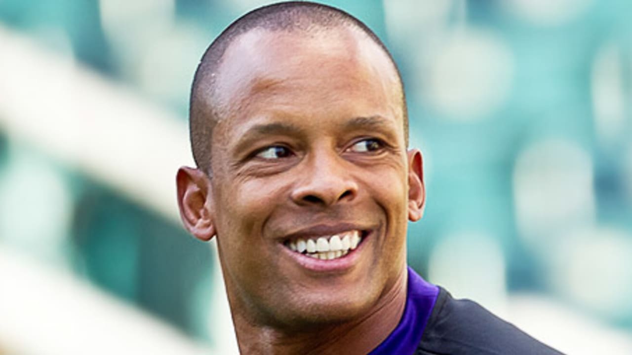 Harry Swayne Completes Wharton Development Program