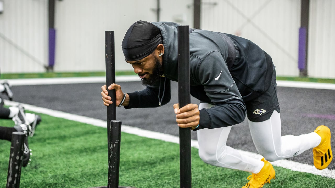 Ravens Hit the Gym for Day 1 Workouts