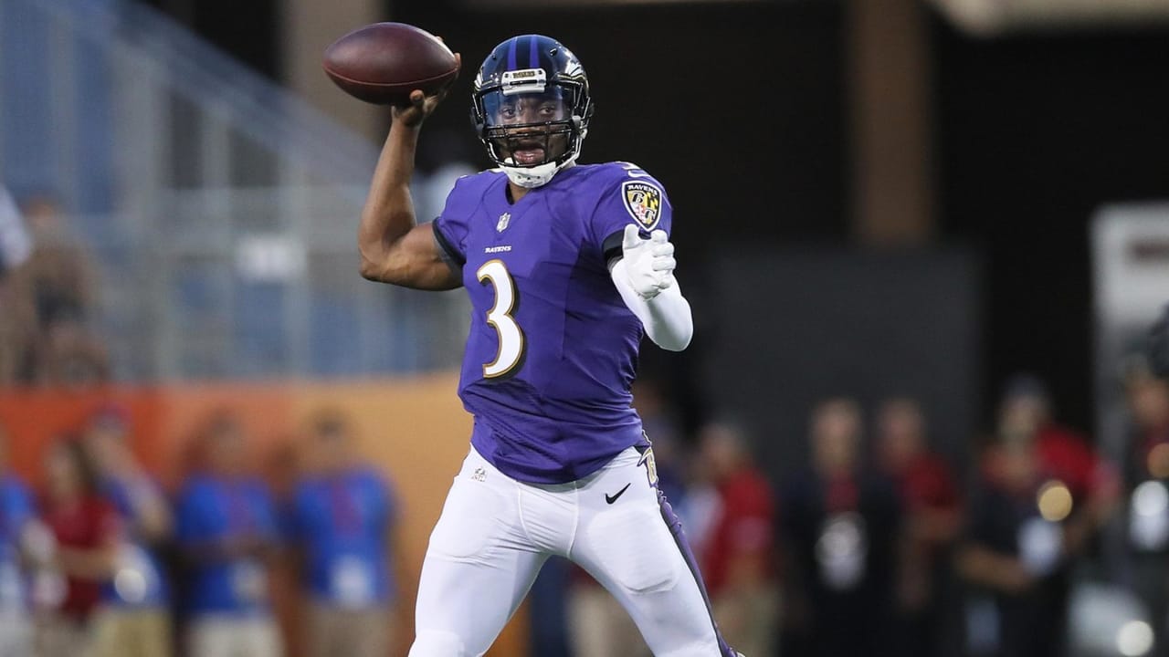 Highlight: Robert Griffin III Caps Impressive Drive With Touchdown