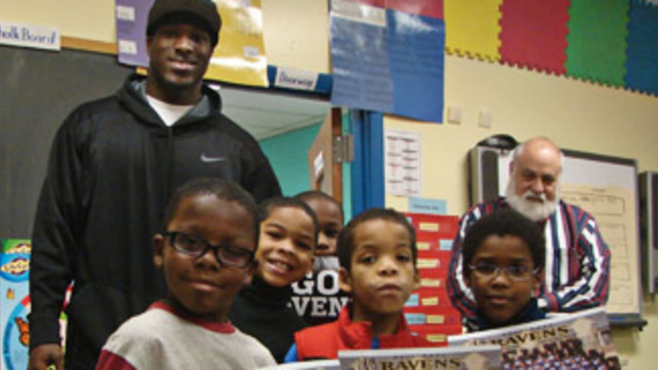 Ravens Spread Holiday Cheer