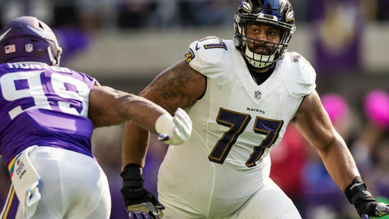 Reports: Ravens Not Picking Up Austin Howard's Option