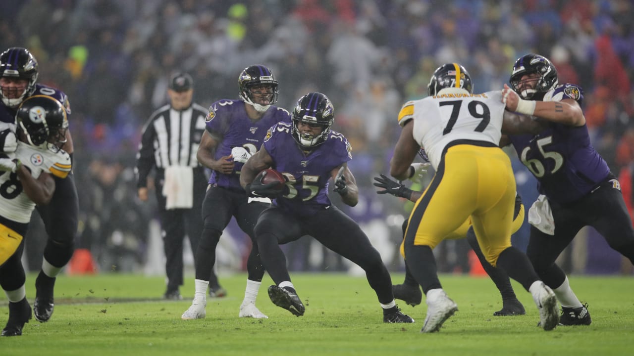 Highlight: Gus Edwards Breaks Team Rushing Record