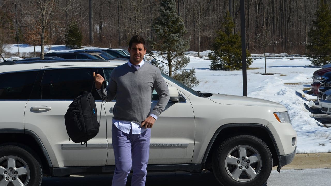 EXCLUSIVE PHOTOS: Pitta Arrives, Signs Contract