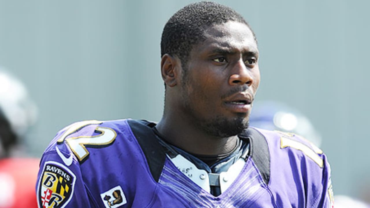 Jacoby Jones Embraces Stadium Crowd