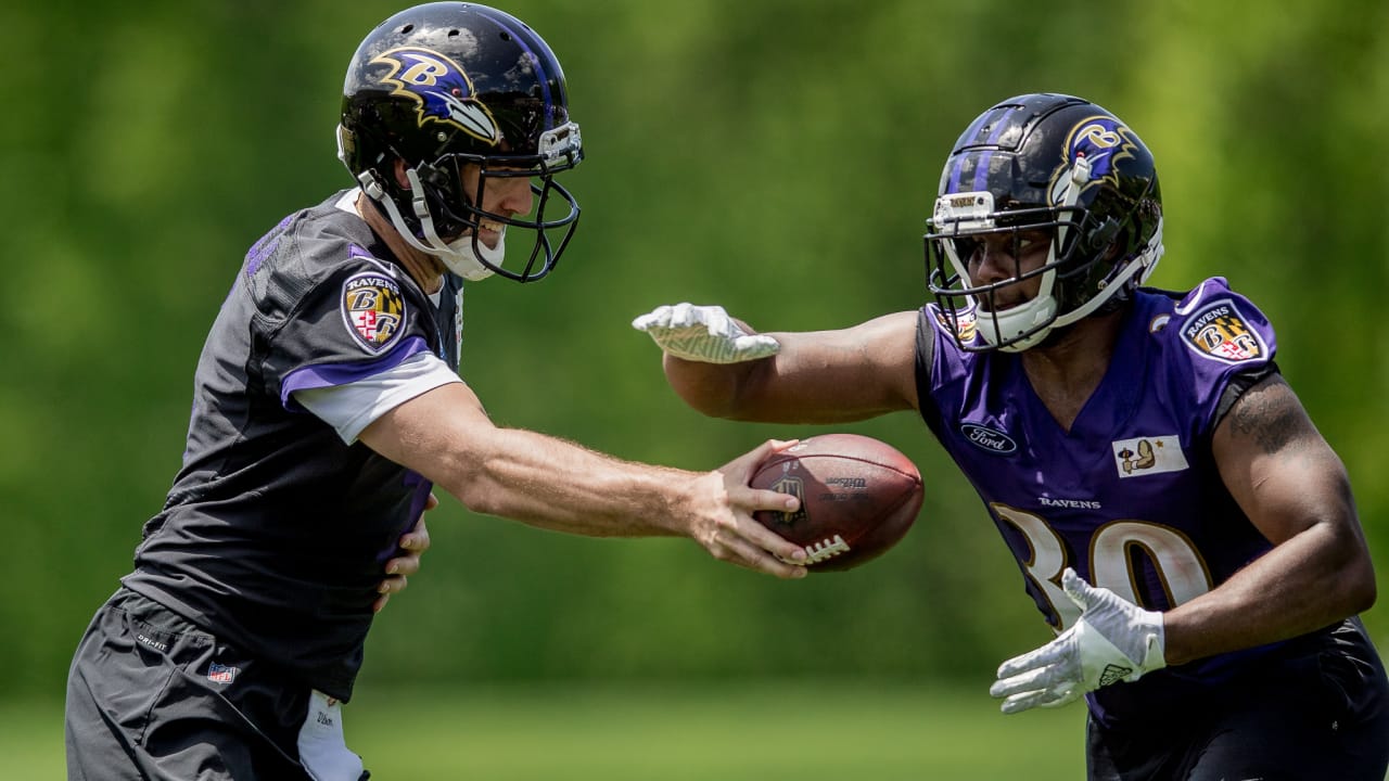 Best Photos From Day 1 of Ravens OTAs