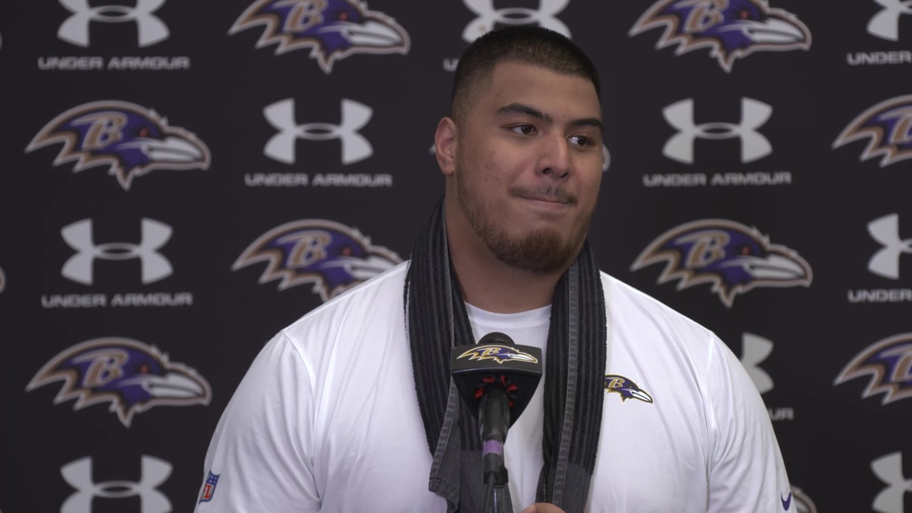 Daniel Faalele Compares Rugby to Football