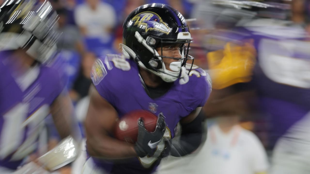 Tyler Badie's Cutback Picks Up 12 Yards