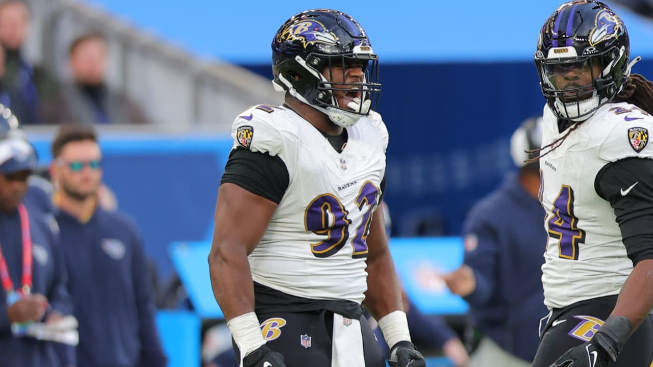 Justin Madubuike Fights Through for Sack | Ravens-Titans Highlights, London