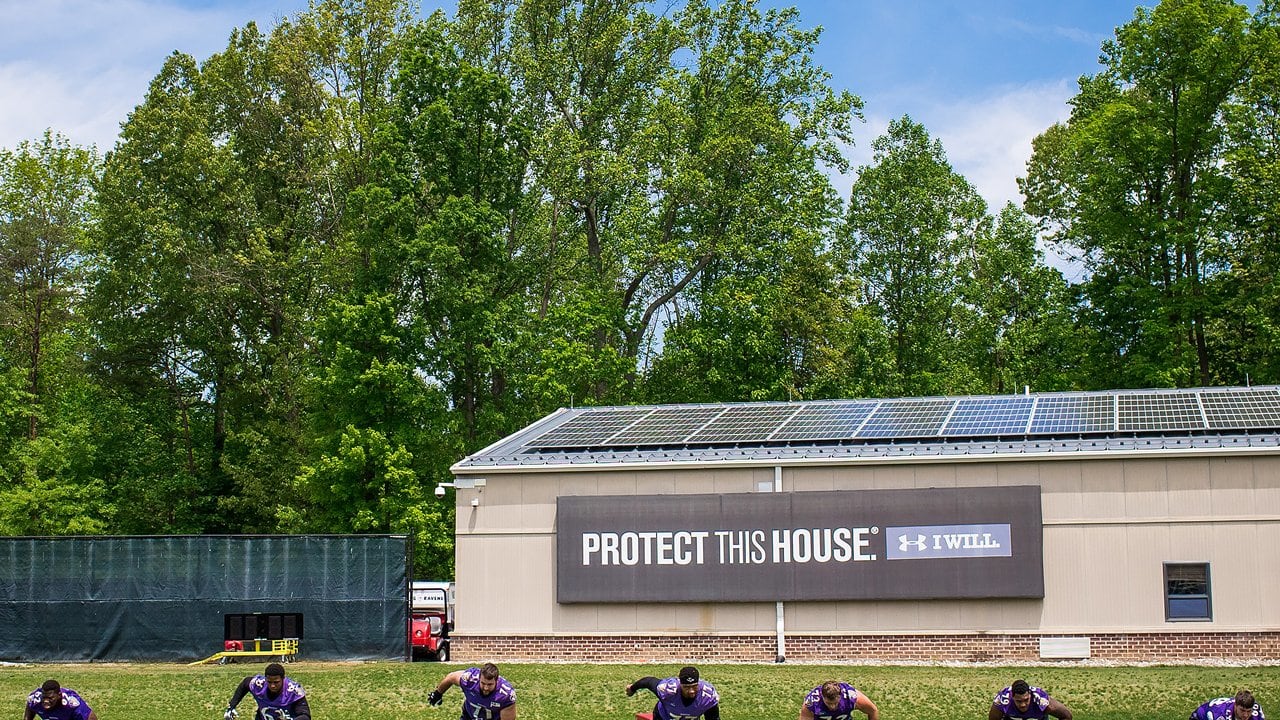 80 Gorgeous Shots From Inside Ravens Practices