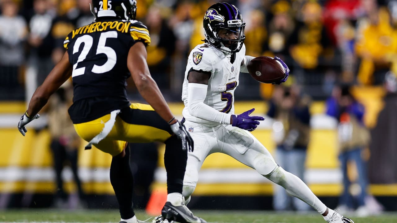 Baltimore Ravens at Pittsburgh Steelers, Week 13, December 5, 2021 ...