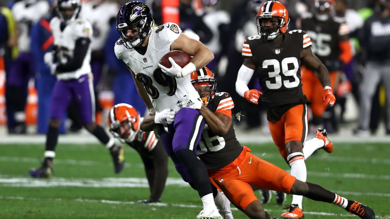 Baltimore Ravens at Cleveland Browns, Week 14, December 14, 2020 ...