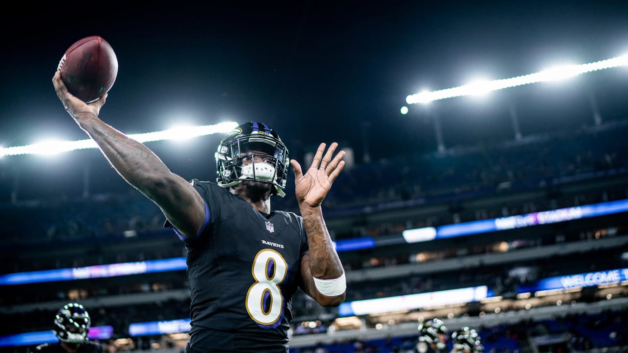 Lamar Jackson Wins AFC Offensive Player of the Week