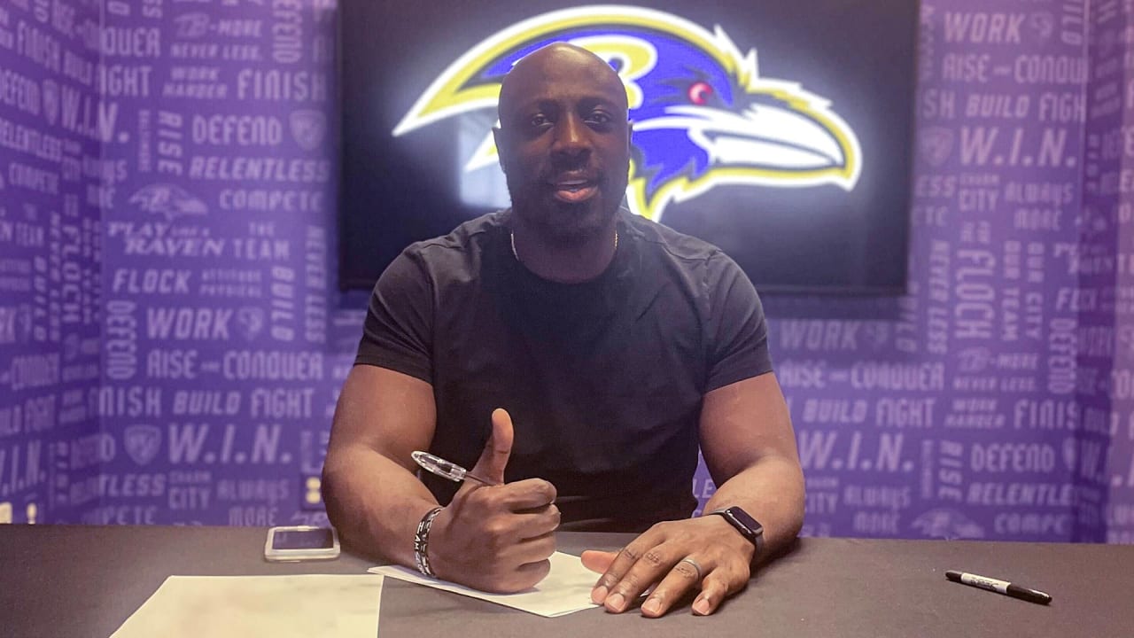 Ravens Agree to Terms With Justin Houston