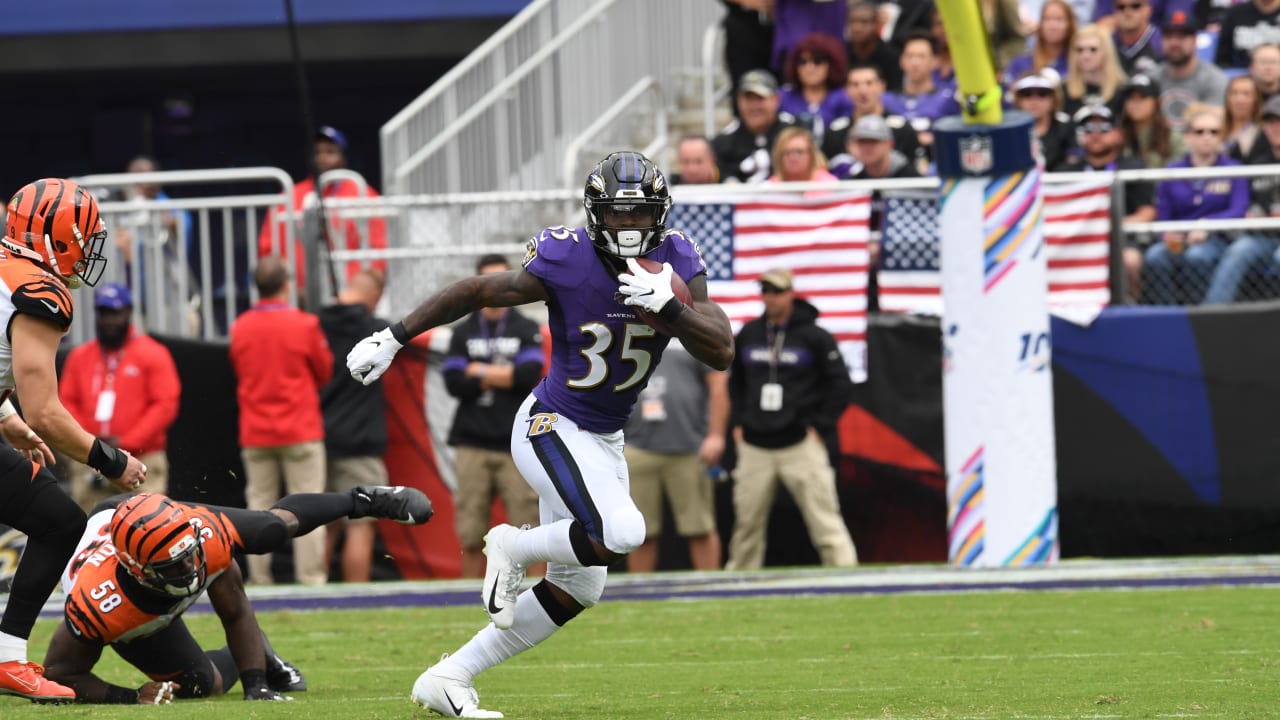 Highlight: Gus The Bus Gets Rolling