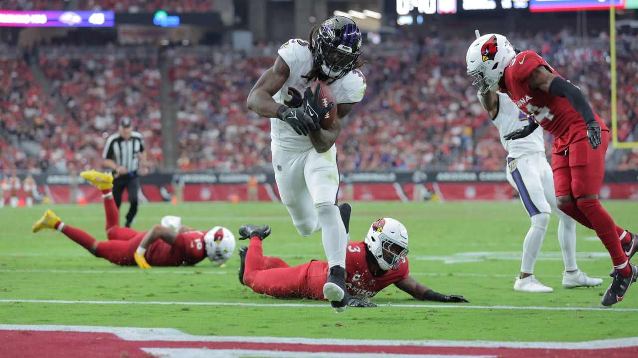 Gus Edwards Makes a Statement in Arizona