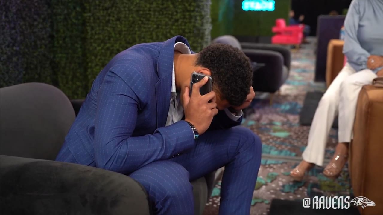 Inside the Draft Call to Kyle Hamilton