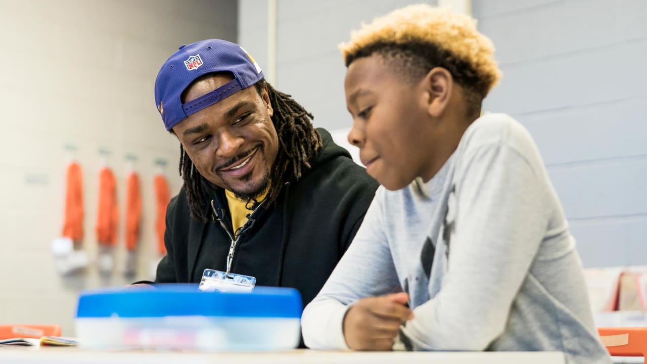 Brandon Carr Wins Pop Warner National ‘Inspiration to Youth Award’