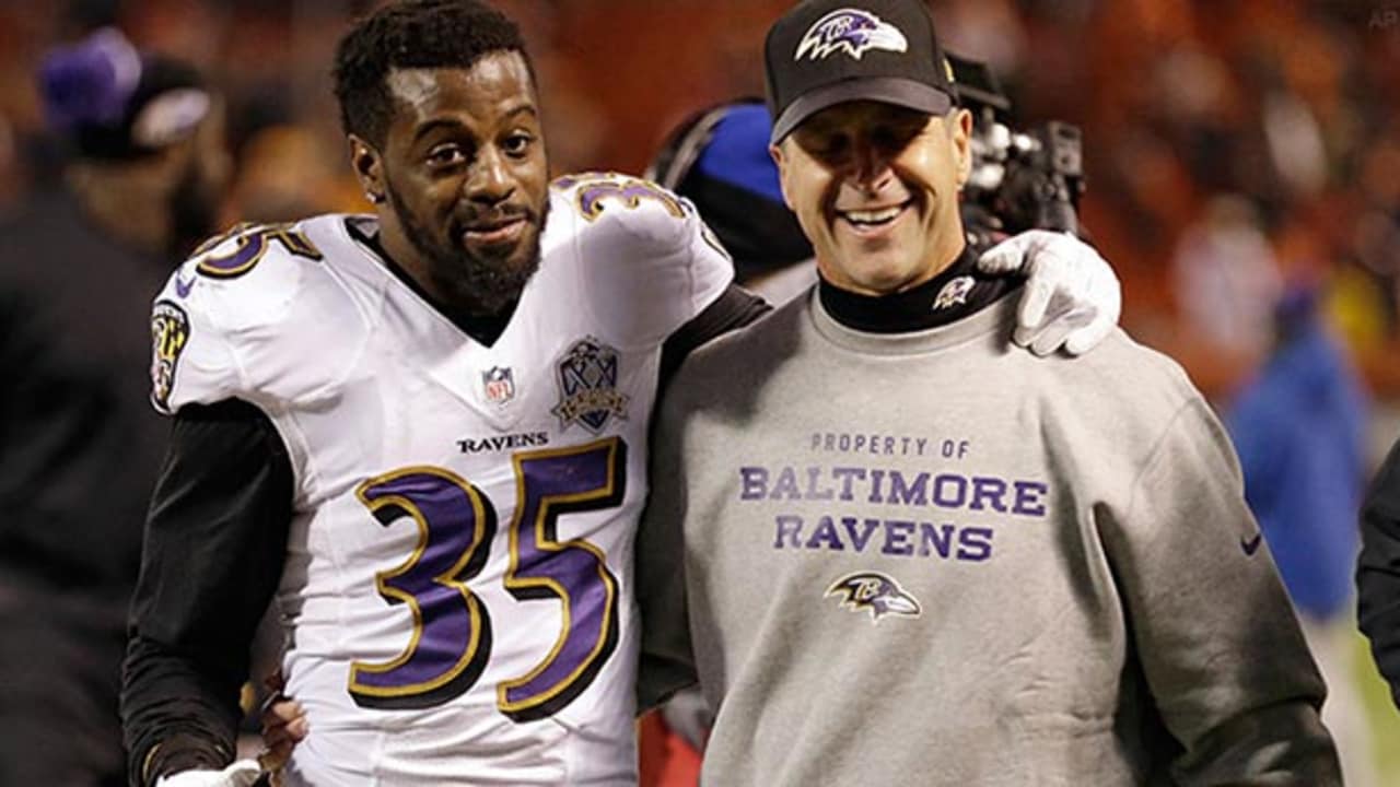 Ravens Keep A Fighter In Shareece Wright