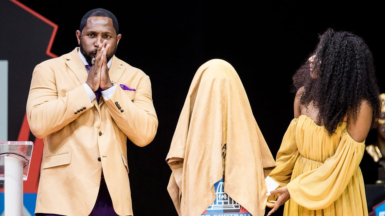 Photos: Ray Lewis Gets Animated in Hall of Fame Speech