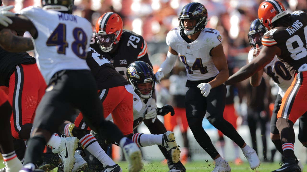 Kyle Hamilton Ends the Game With an Interception | Ravens-Browns ...