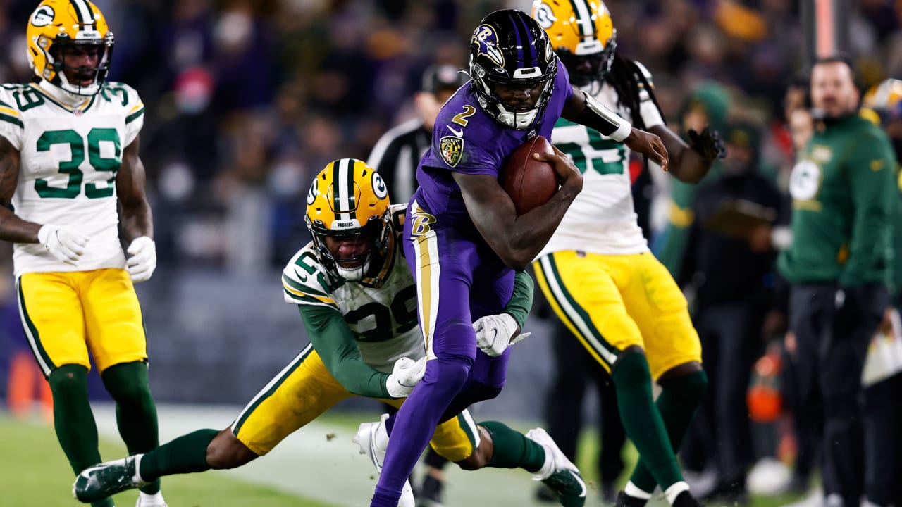 Packers at Ravens Highlight: QB Tyler Huntley Scrambles for 8-Yard ...