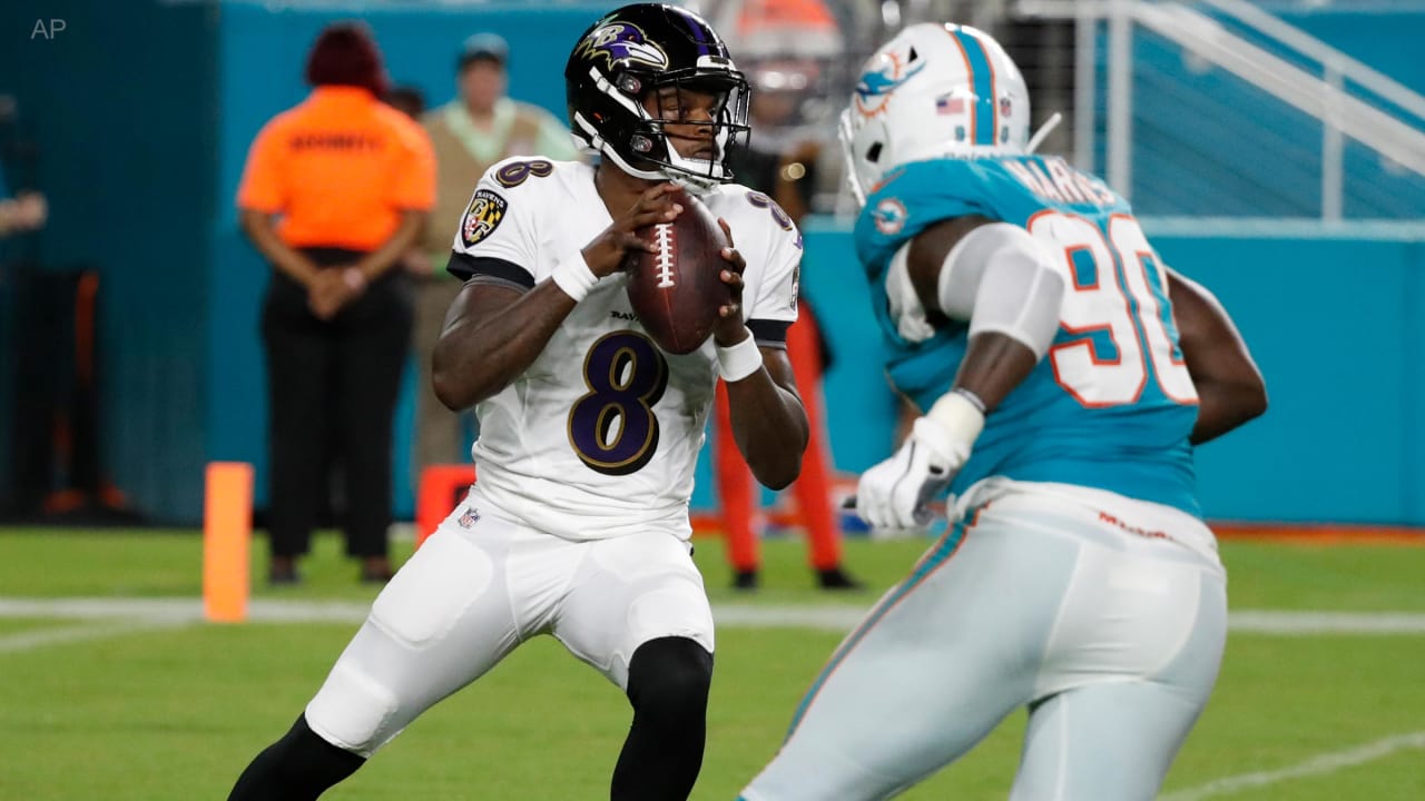 Highlight: Lamar Jackson Runs for First Down on 3rd-and-Long