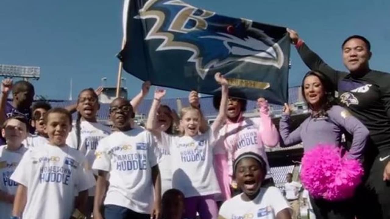 Ravens Play With Kids At M&T Bank Stadium