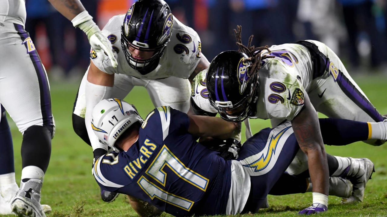 Dominant Ravens Defense Flexes in Los Angeles Win