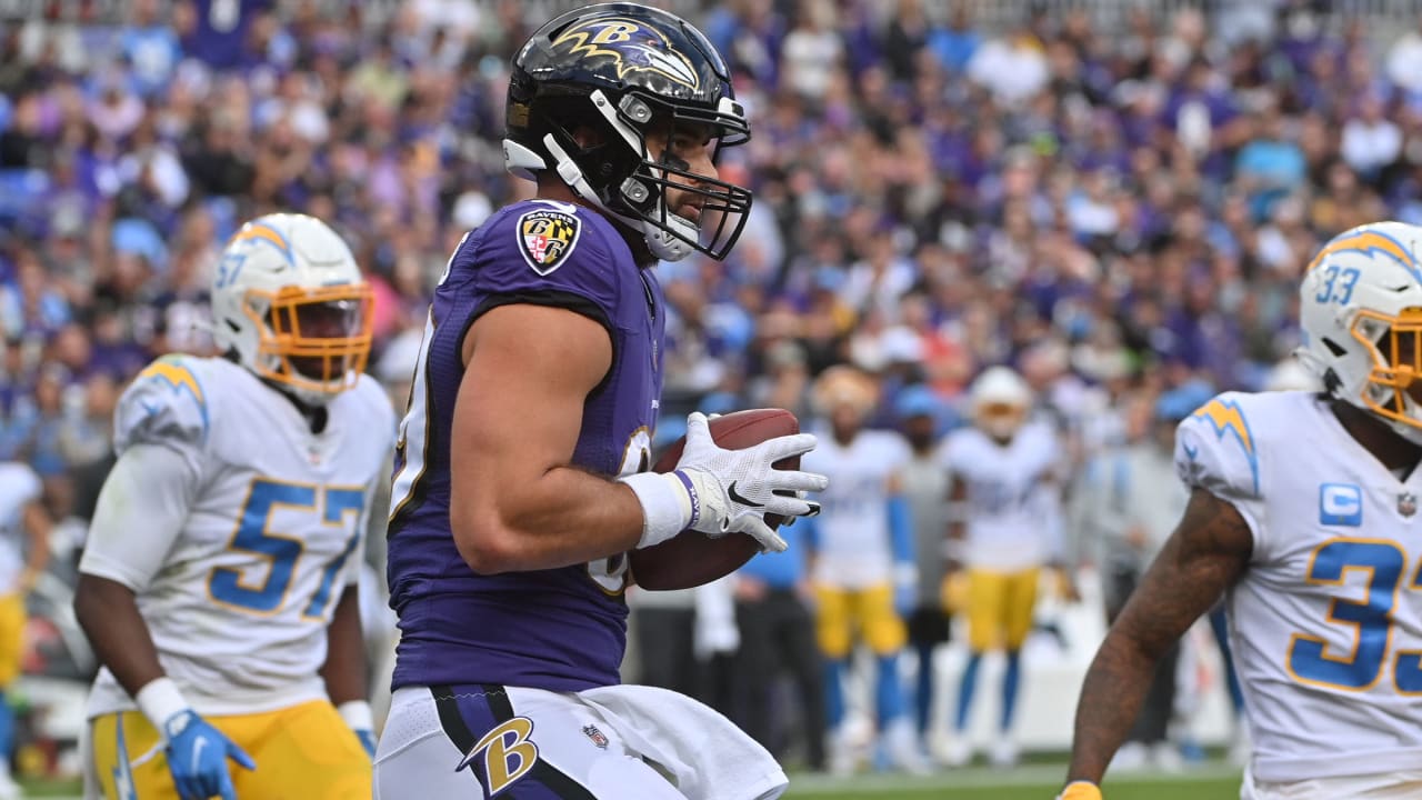 Los Angeles Chargers vs Baltimore Ravens, Week 6, October 17, 2021 ...