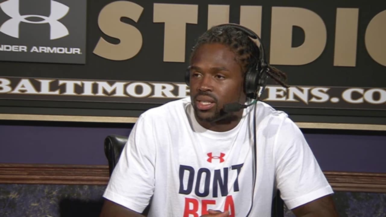 2012 One On One: T. Smith Not Worried About Stats