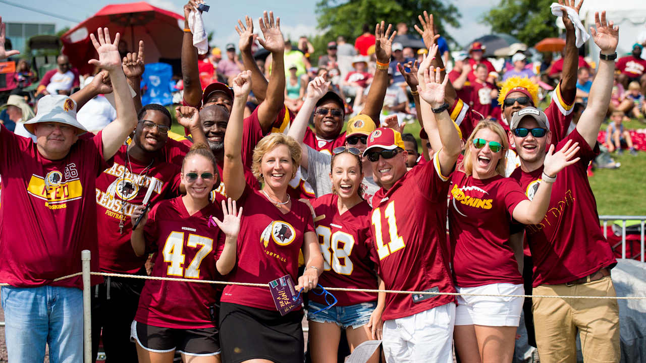 PHOTOS: 2018 Washington Redskins Training Camp Day 3, Fans