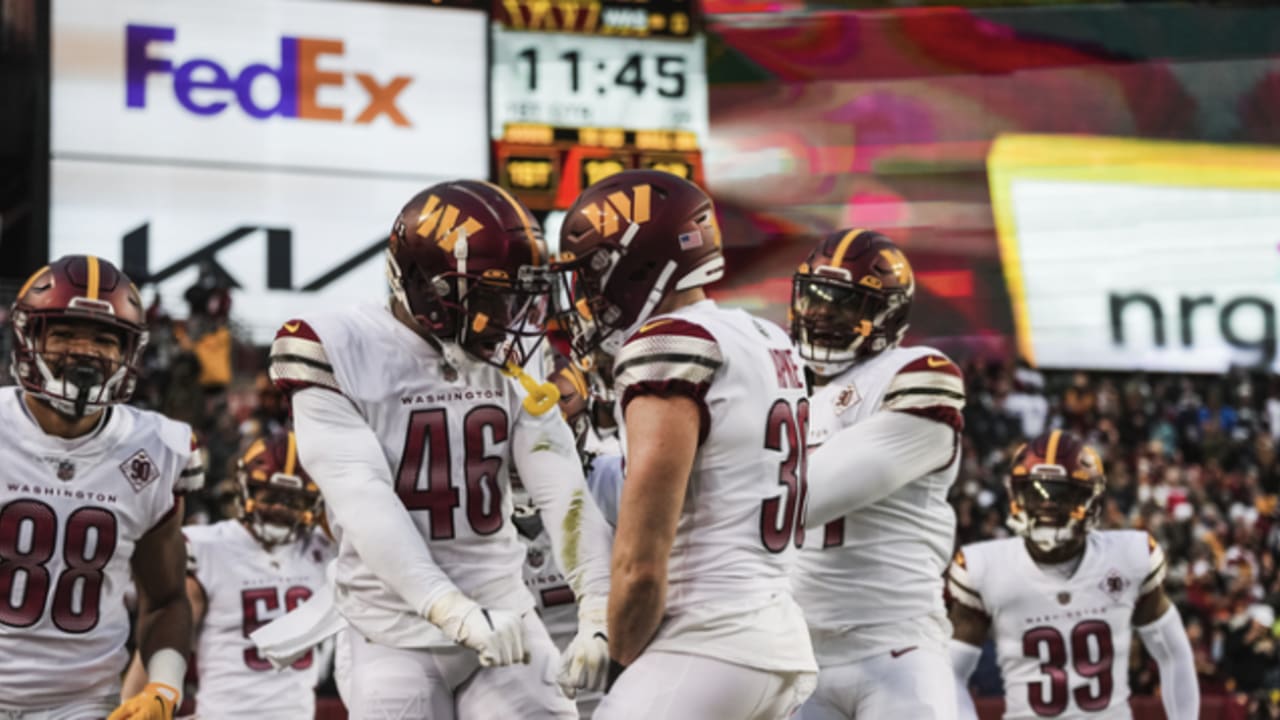 Bryan Anger's dropped snap gives Commanders an early possession in red zone