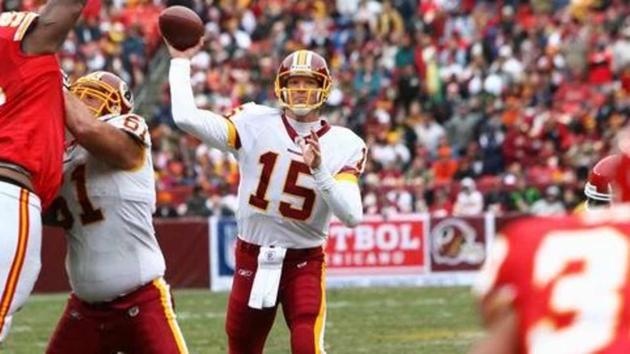 Collins Replaces Campbell At Quarterback