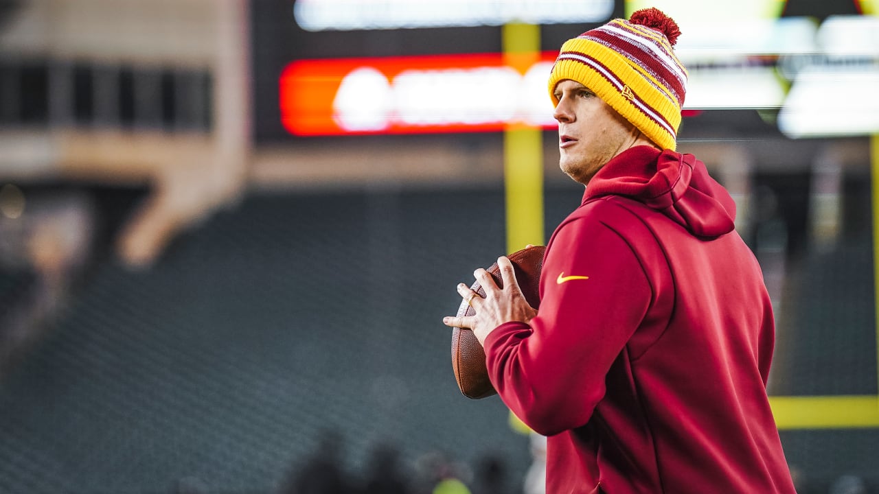 Garrett Gilbert named Washington's starting quarterback for Week 15 vs ...
